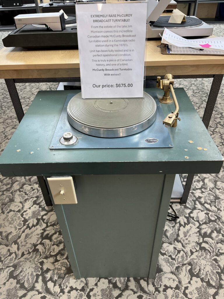 McCurdy Broadcast Turntable – Innovative Audio