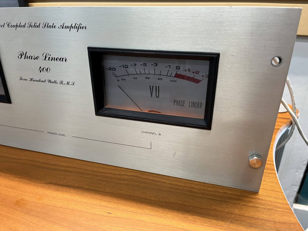 Phase Linear 400 Amplifier – Innovative Audio